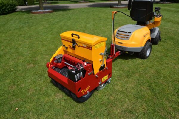 Vredo Turf Fix oversåmaskine - Nellemann Machinery